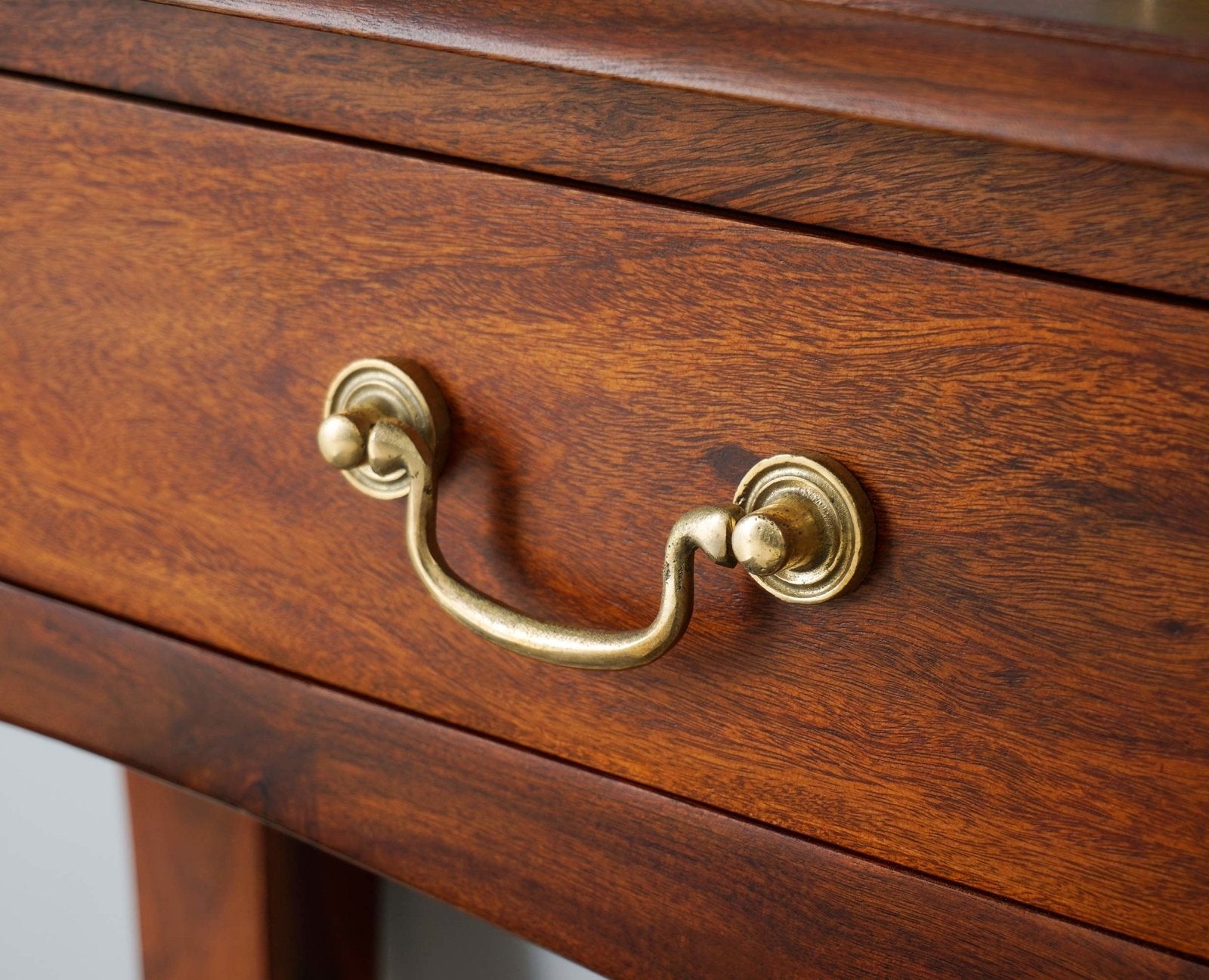 Denmark Solid Wood Dressing Table With Wall Hang Mirror