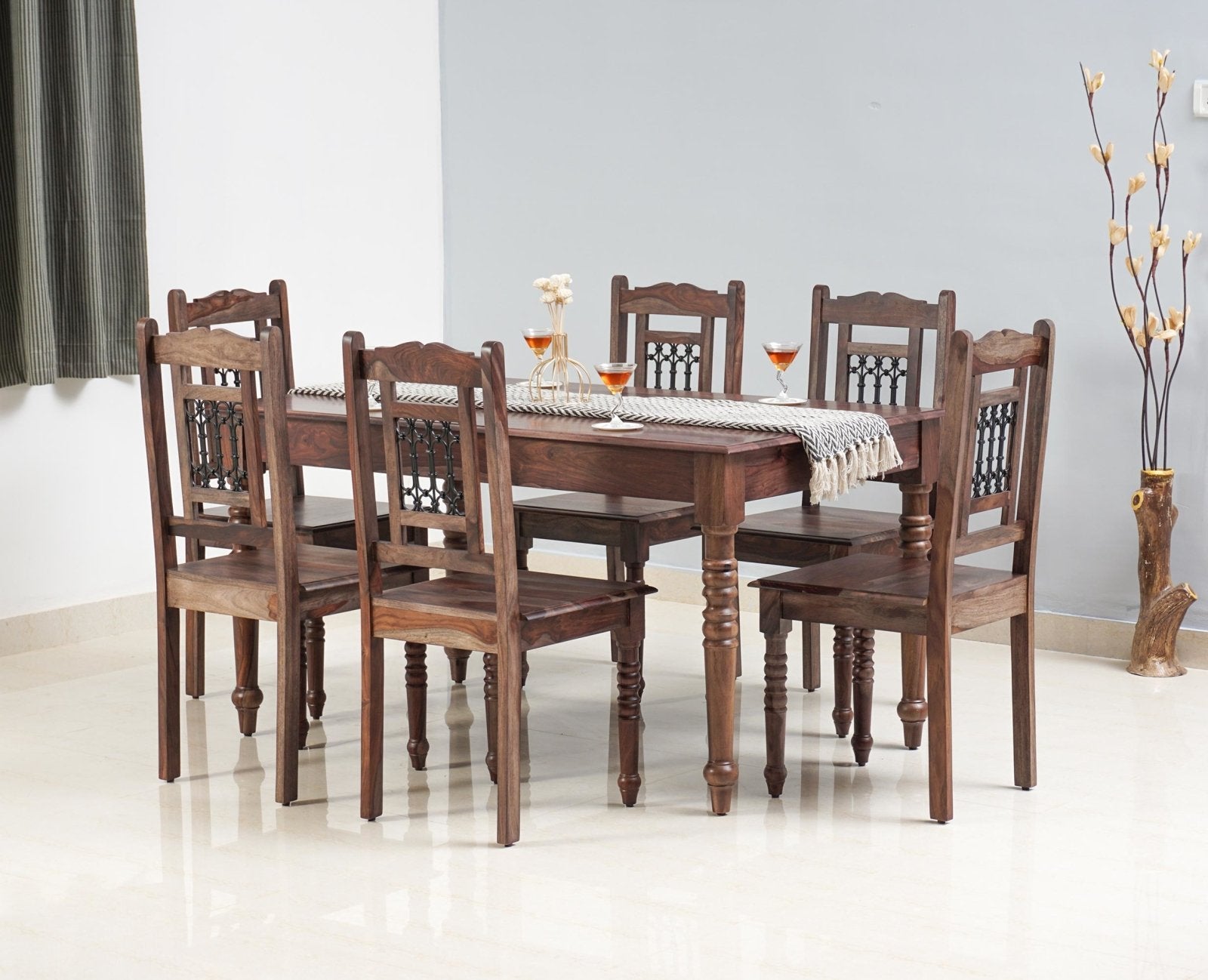 Buy Online: Upto 60% OFF 6 Seater Dining Set With 6 Chairs