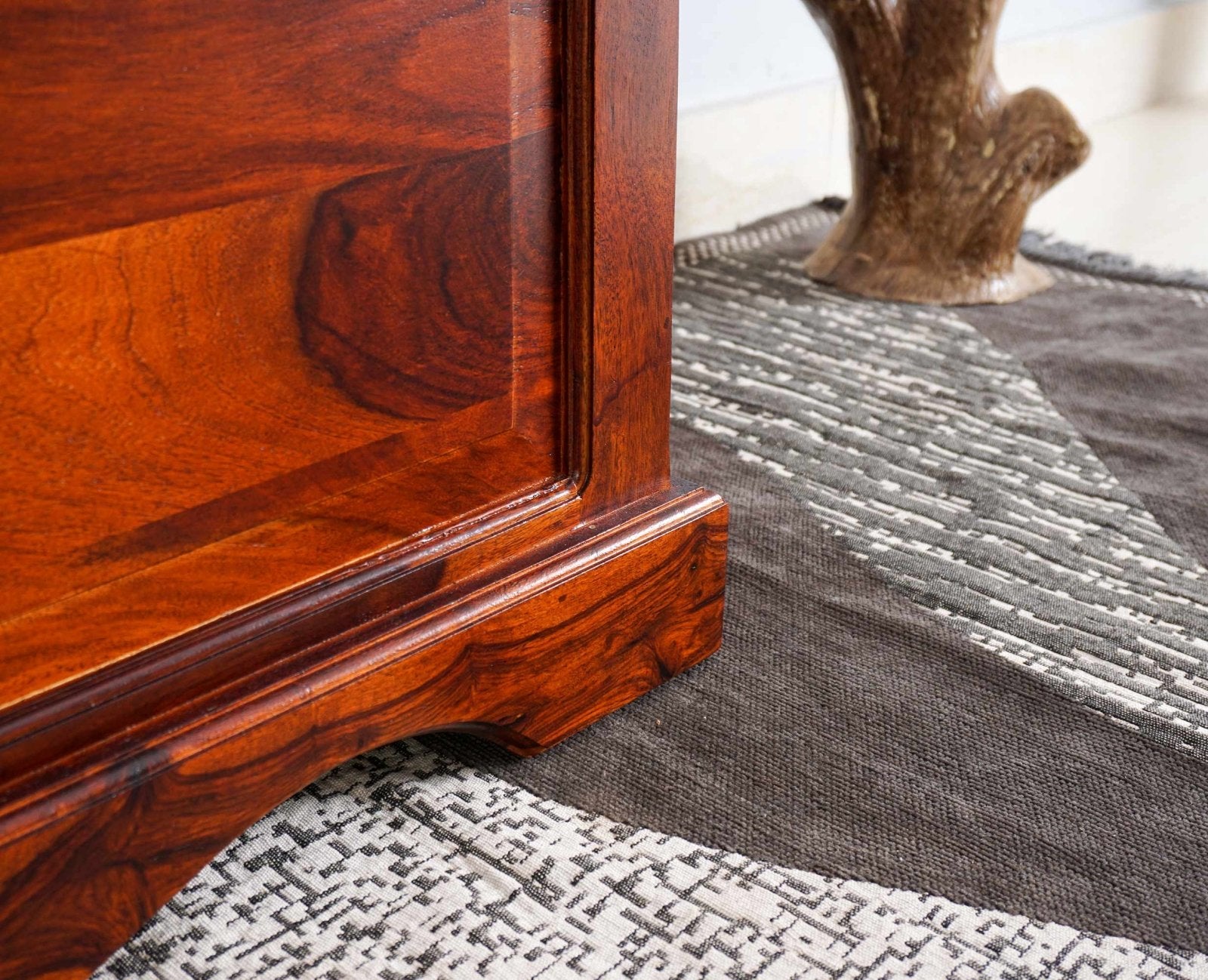 Buy Online Sweden Sheesham Wood Trunk Box