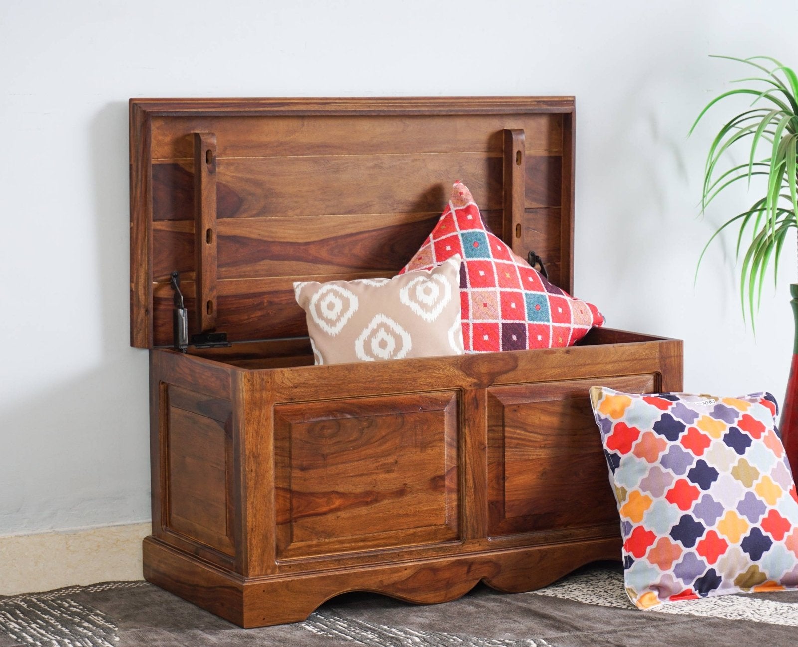 Buy Online Sweden Sheesham Wood Trunk Box