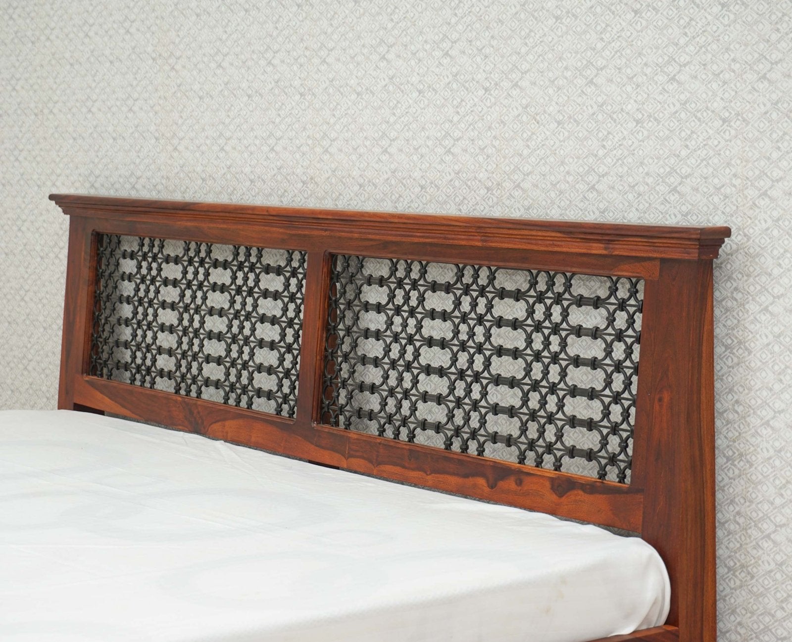 Sweden Solid Wood King Size Bed with Box Storage
