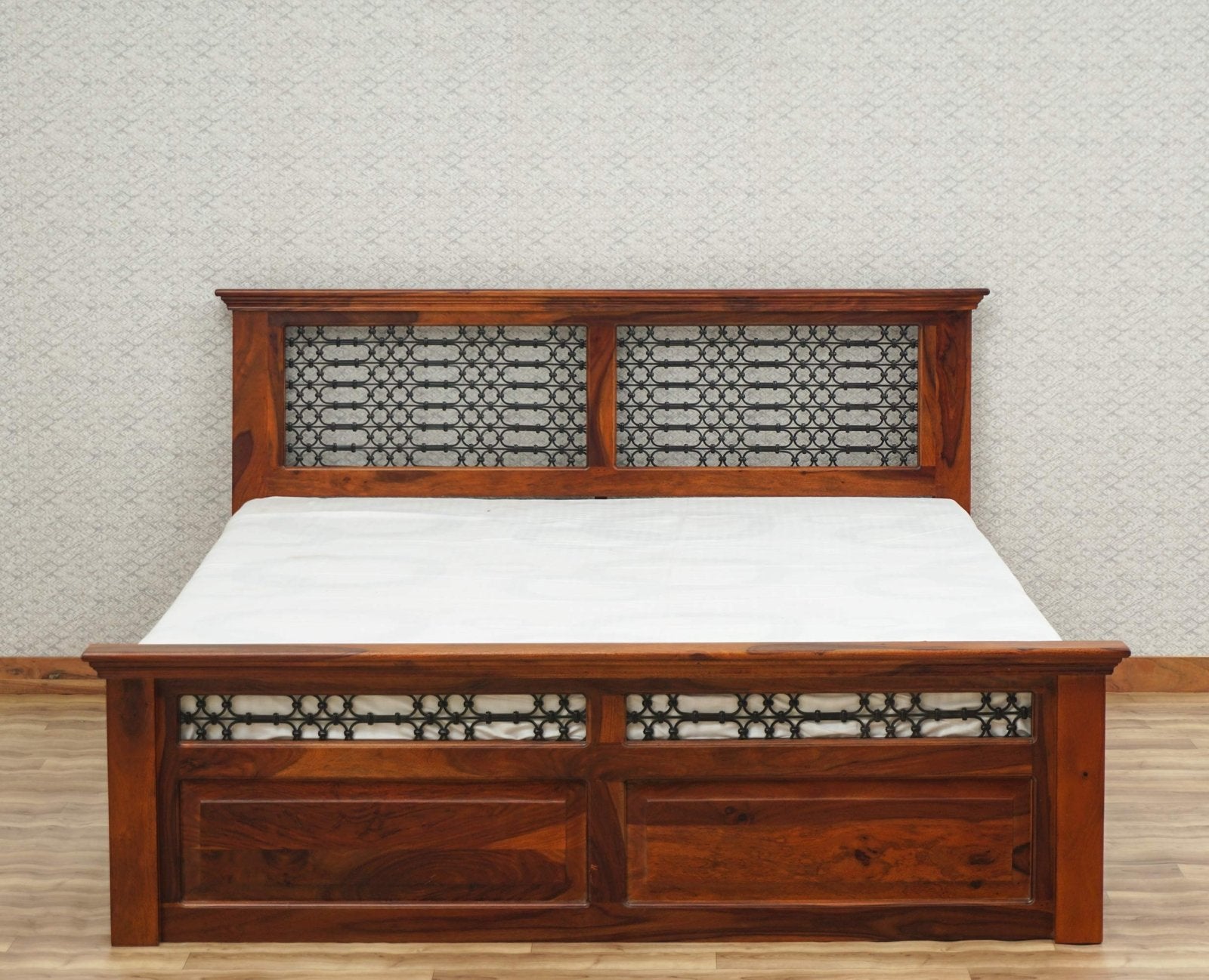 Sweden Solid Wood Queen Size Bed